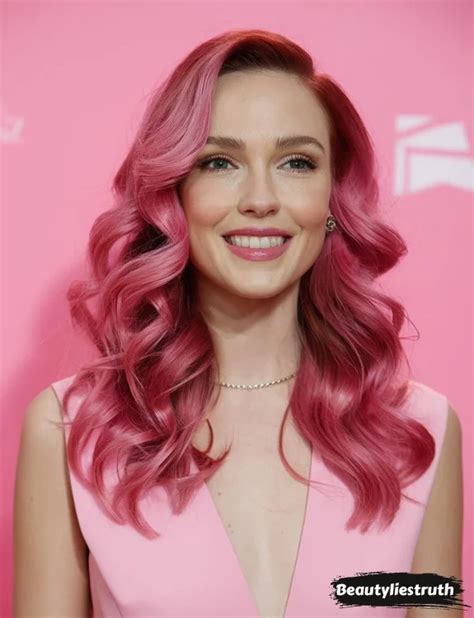 Pink Hair Ideas 30 Gorgeous Looks Youll Want To Try This Year