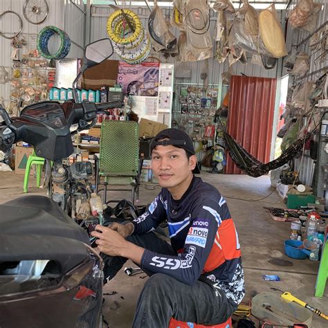 ក ដោះ ផង វ៉ៃ ទេីប ចេញ ទម្រាំ នឹងបាន អរគុណ បងៗ ️រំលេចអ្នកតាមដាន