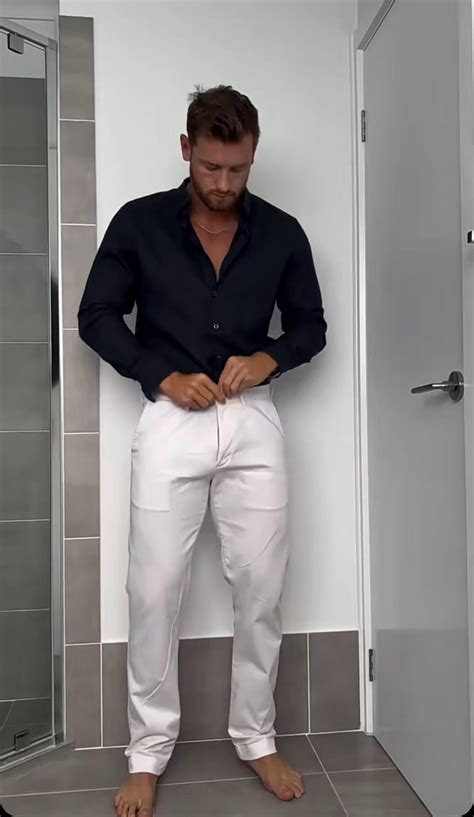 Lachlan Mcleans Feet