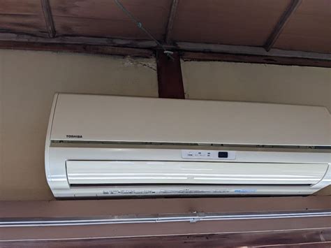東芝 ルームエアコン 室内機 リモコン出品ページ メルカリ