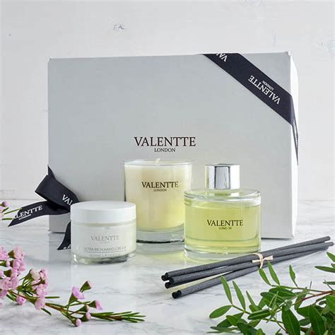 Classic T Box Lemongrass And Rosemary