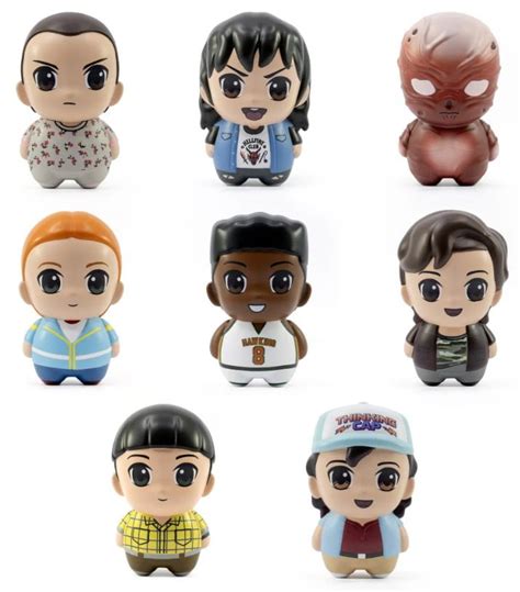 Stranger Things Squish Hero Mystery Pack [1 Random Figure]