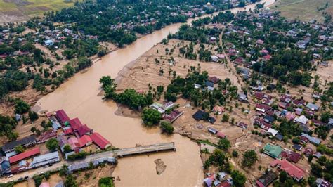 Bmkg Jelaskan Pemicu Banjir Bandang Di Sumatra Peringatan Sudah