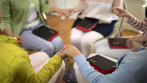 4 Tips Tentang Bagaimana Membangun Hubungan Dengan Tuhan | Voluntad de dios, Cristiano ...