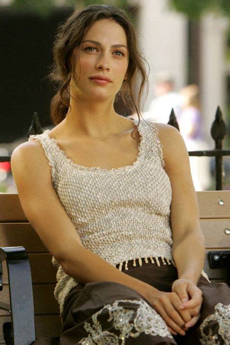 72 Joanne Kelly Ideas Joanne Kelly Warehouse 13 Canadian Actresses