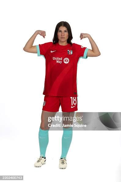 Izzy Rodriguez Poses During A Kansas City Current Photo Shoot At News Photo Getty Images