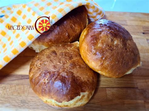 Softest Macedonian Bread Buns Recipe