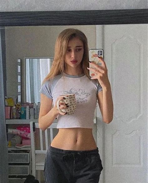 Pin On Aesthetic Girl