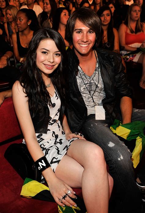 Miranda Cosgroves Dating History All Her Rumored Past Boyfriends