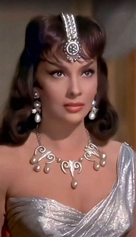 Pin Di Silvia Harnisch Su Movies Nel 2025 Attrici Donne Fantasy Belle Donne