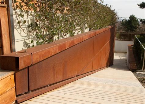 Cortenové Oporné Múriky Sú Mimoriadne Vhodné Pri úprave Svahovitých