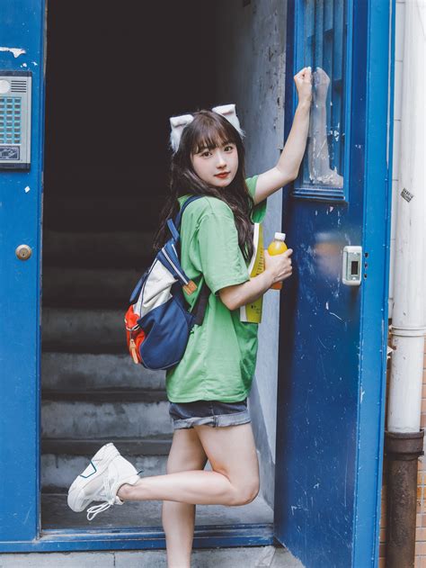 艺图语 20221017 放学一起回家 炸鸡冰可乐 V2ph