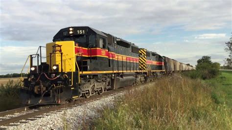 Iais 151 Sd38 2 Leads The Iowa Interstate Pesi Near Putnam Il And Busw
