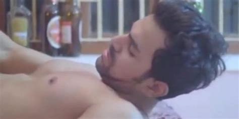 Pados Ki Roopa Didi Ko Hotel Me Bajaya