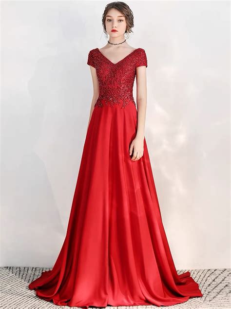Red Evening Dress Satin Party Dress Eleagnt Queen Prom Dress Custom
