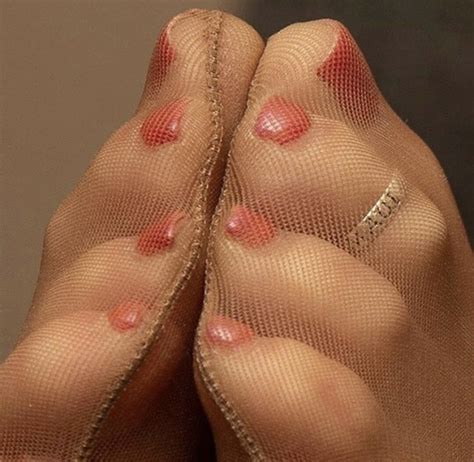 Nylonfeet On Tumblr