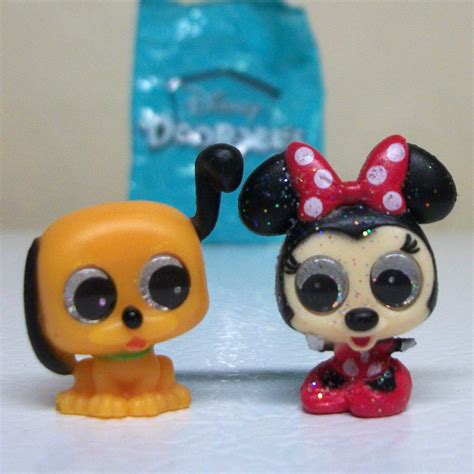 Doorables Minnie Mouse And Pluto Ultra Rare Red Glitter Dress Lot Mickey