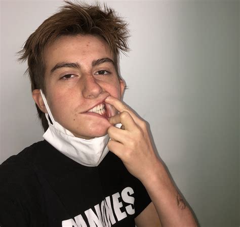 How Elyotto Became The New Face Of Hyperpop