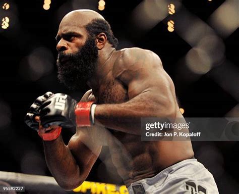 Kimbo Slice Ufc Photos And Premium High Res Pictures Getty Images