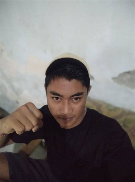 Farhan Adi