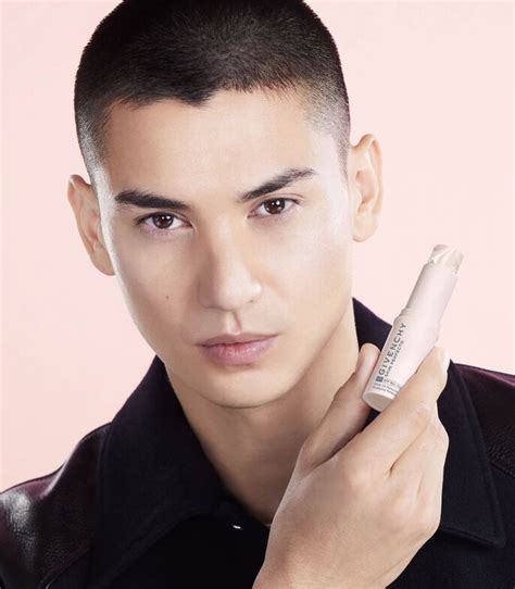 Ripley Protector Solar Givenchy Antiedad Skin Perfecto Radiance Perfecting Uv Stick Spf Pa