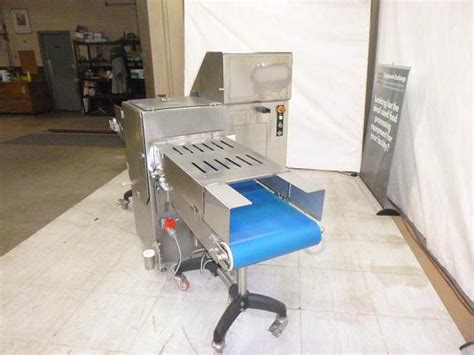 used crm slicer strip whole meat md sectormatic 300 x 400 400 mm wide