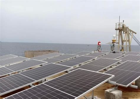 Anjungan Lepas Pantai Phe Onwj Beroperasi Pakai Energi Baru Terbarukan