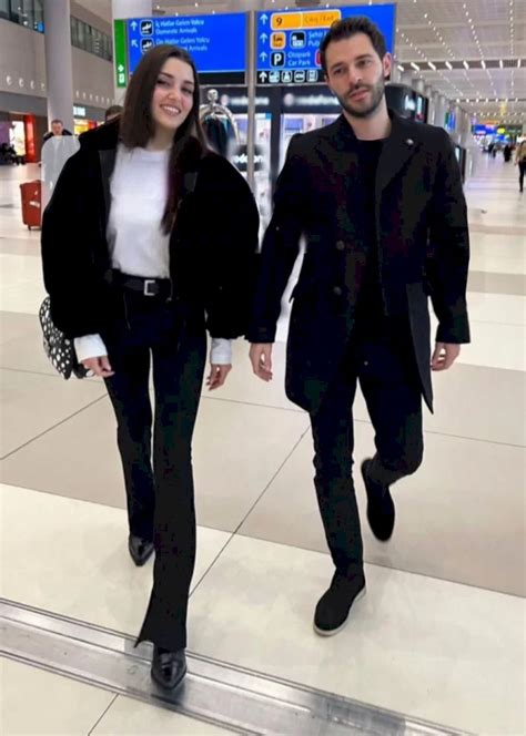 Hande Erçel Ile Hakan Sabancı Beraber Balık Tutmaya çıktı Gündemin Tüm