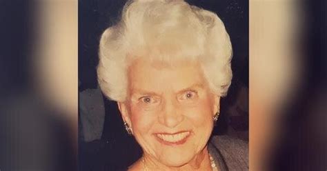 Evelyn D Lindecke Obituary Visitation And Funeral Information