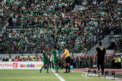 Photo Gallery Debut Supriadi Bersama Persebaya Persebaya Id