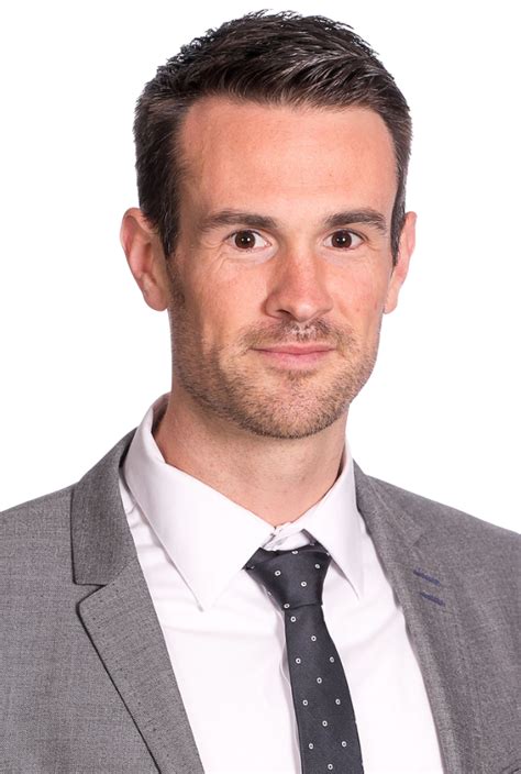Alex Hodgins Mental Performance Coach Leadership Expert