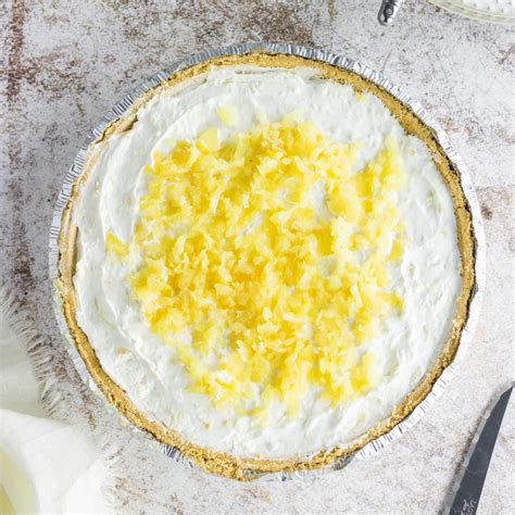Pineapple Cream Cheese Pie