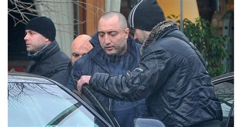 Митьо Очите тайно в София Върти срещи в столичен хотел Снимки