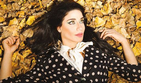 Imlebanon جوي كرم كل ما فِيَّ يوحي بالإغراء