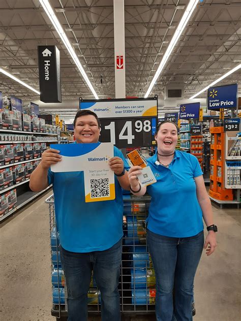 Walmart Curious About Walmart Scan This Qr Code Or Ask An