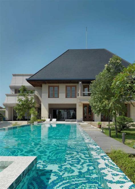 Desain Kolam Renang Keren Untuk Rumah Mewah Anda Rumah Syariah Kpr