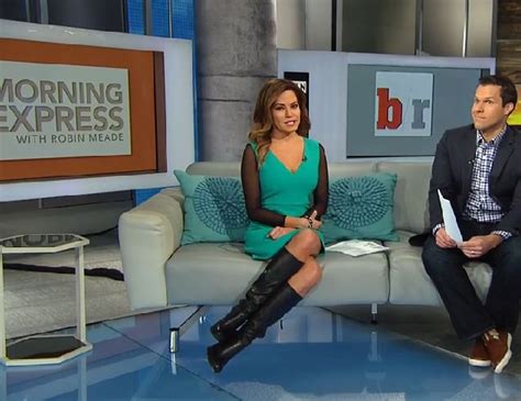 Topping Your Morning News Robin Meade Is Wearing Classic Knee High