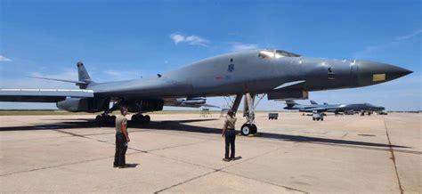 7 Mxg Leverages New Technology Kirtland Air Force Base News