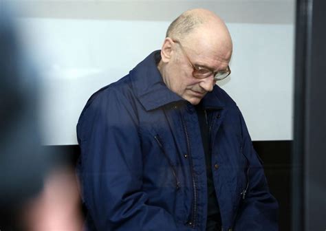 Peiliu Subadęs Moterį Adomas Šakalys Teisme Išgirdo Nuosprendį Galerija 15minlt