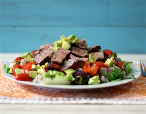 Grilled Vegetable And Tri Tip Salad