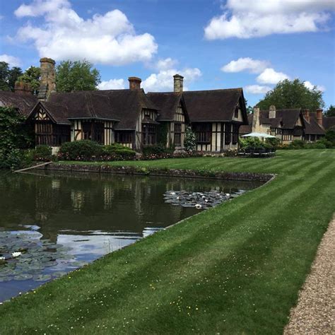 Anne Boleyns Garden