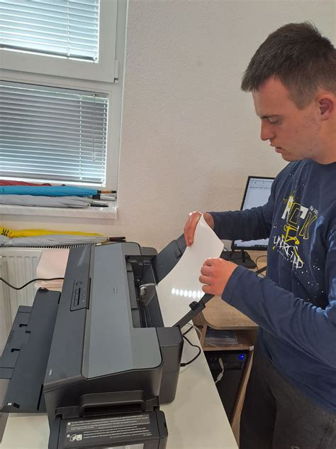 Korisnici Duga Centra Podružnice Kiseljak Pokrenuli Radionicu Sublimacije Prve Izrađene šalice