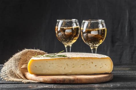 Premium Photo Cheese On The Table