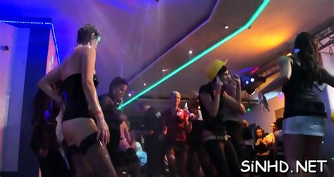 Slippery Wet Pussies Showing Eporner