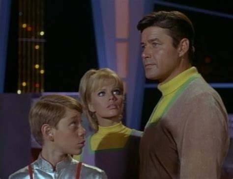 Lost In Space Photo Gallery 07