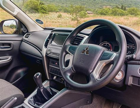 We Drive Mitsubishis Entry Level Triton Double Cab 4x2 Gl Khulekani