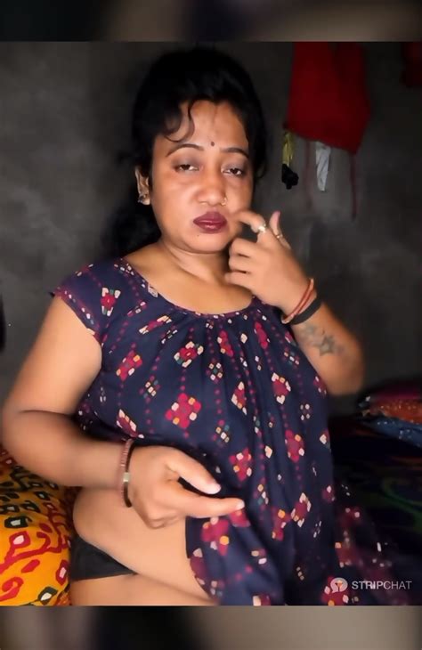 Desi Cute Swewty Aunty Horny Show Eporner