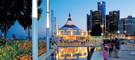 Attractions Of Downtown Detroit 60 Photos