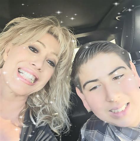 Kim Tomaszewski Kim Tomaszewski Added A New Photo