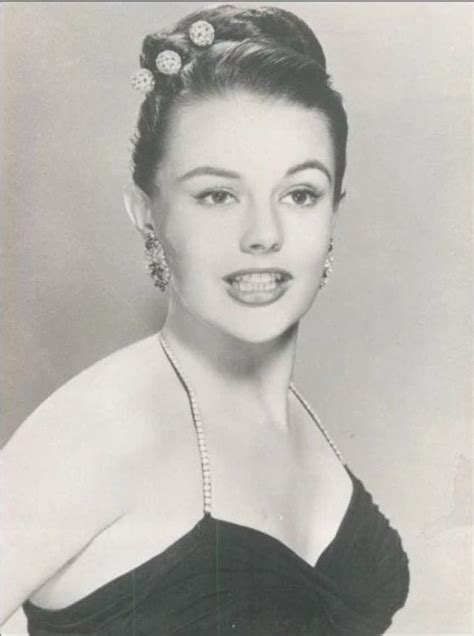 30 Glamorous Photos Of Young Myrna Hansen In The 1950s ~ Vintage Everyday